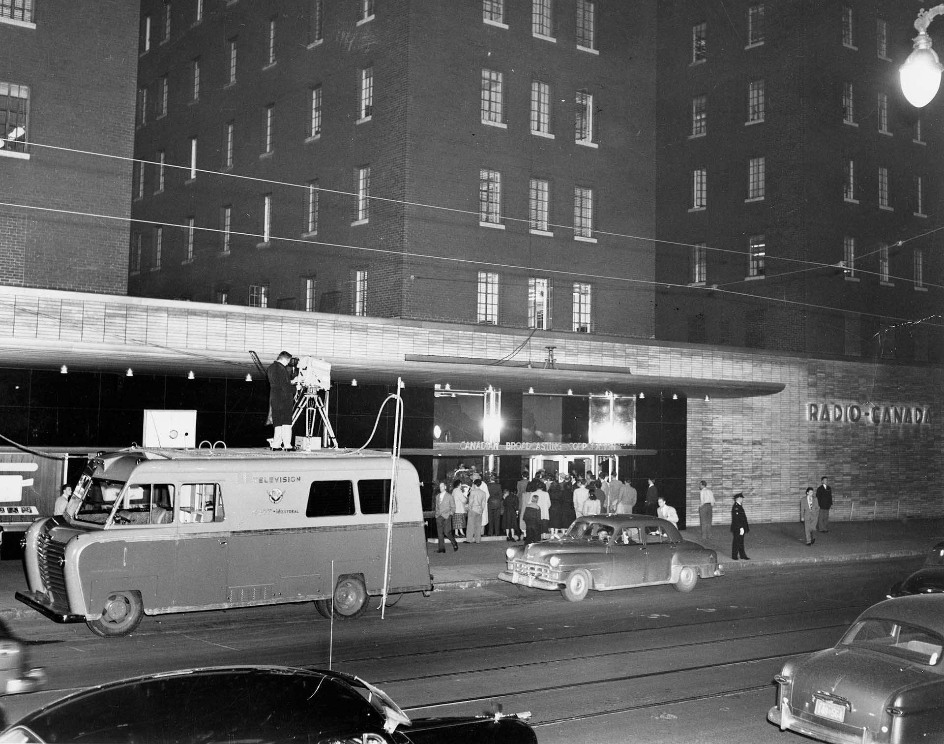 Inauguration of the first television set in Montreal, September 6, 1952.