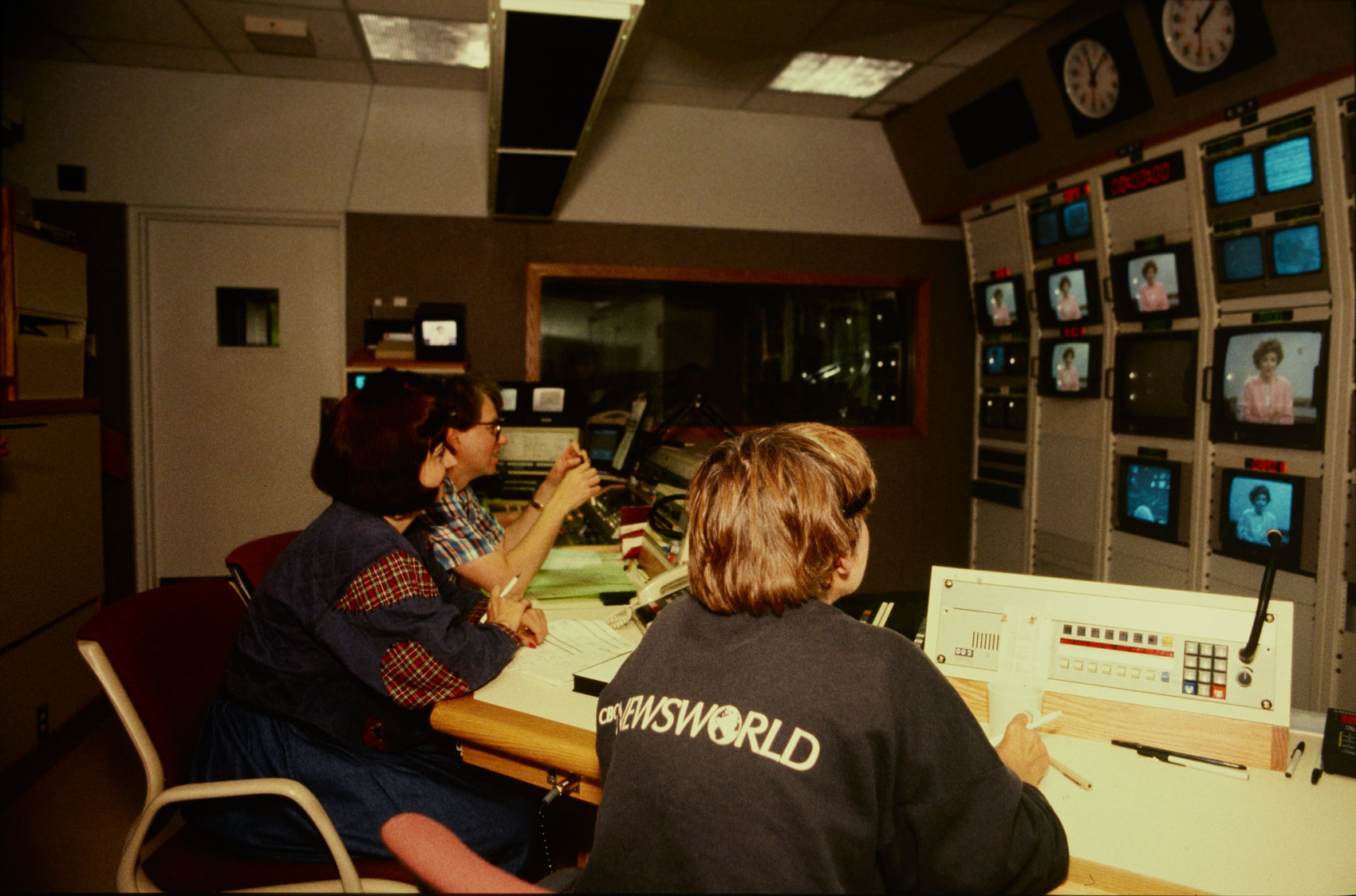 CBC Newsworld goes on the air