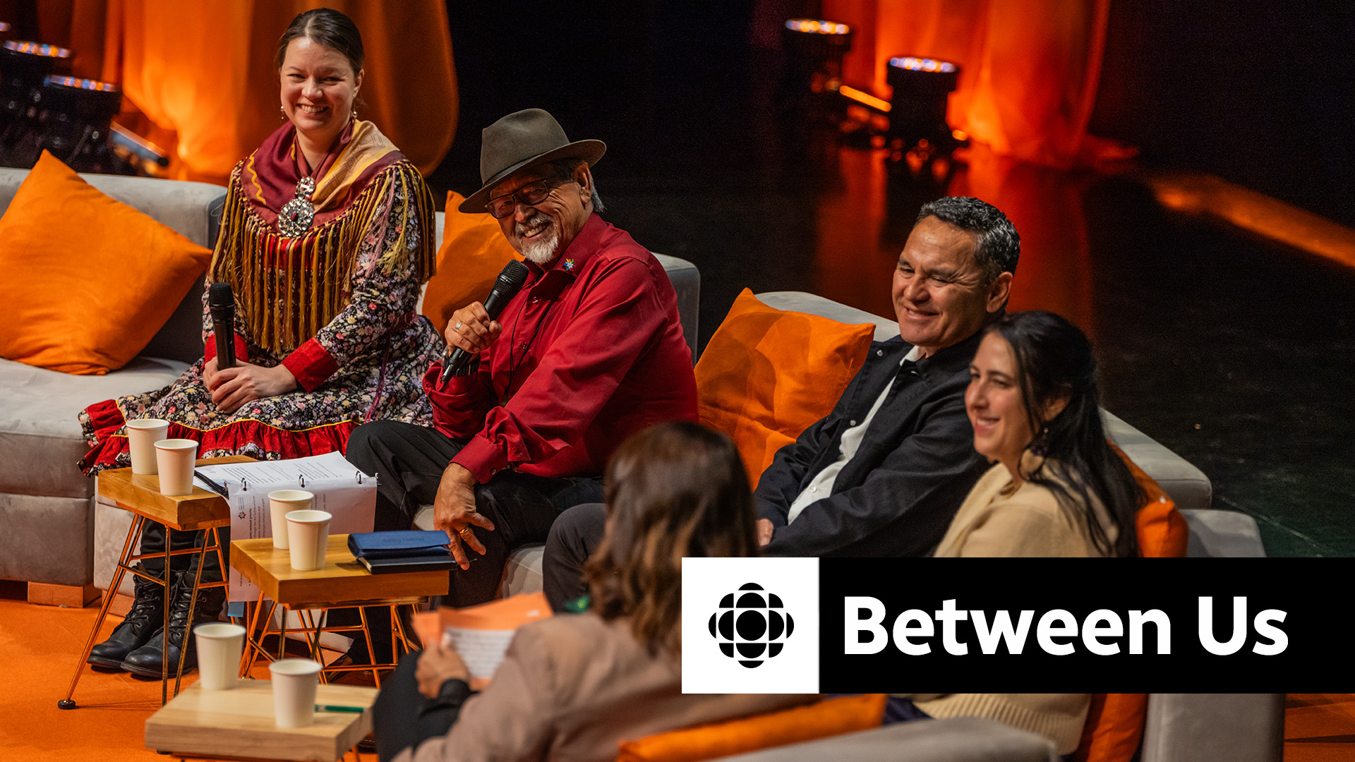 [Between Us] Falling for connections